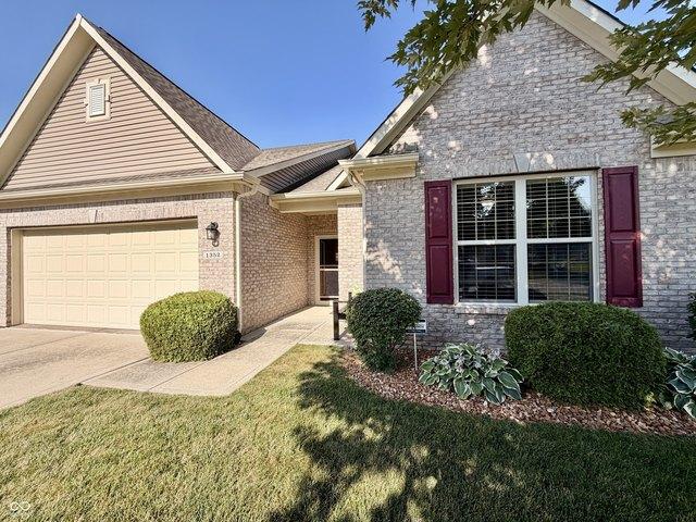 1352 Redstone Dr, Avon, IN 46123