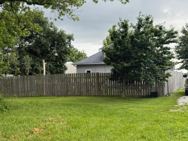 1352 S County Road 850 W