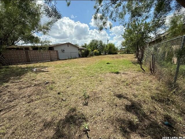 1352 Siesta Drive