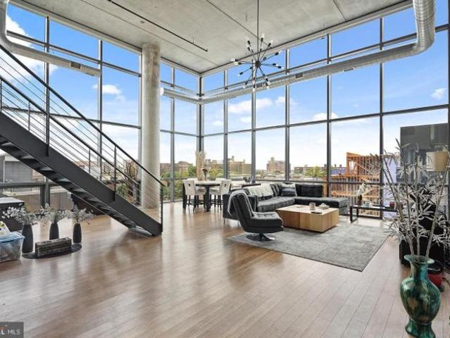 1352 South St #419, Philadelphia, PA 19147