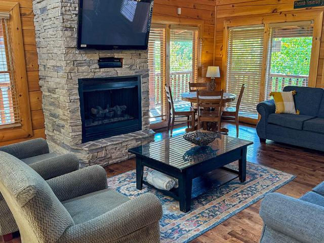 1352 Timberwolf Way