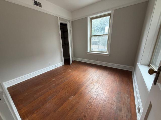1352 54 2 Bedroom Apartment for Rent at 1352 W Berwyn Ave, Chicago, IL 60640 Edgewater