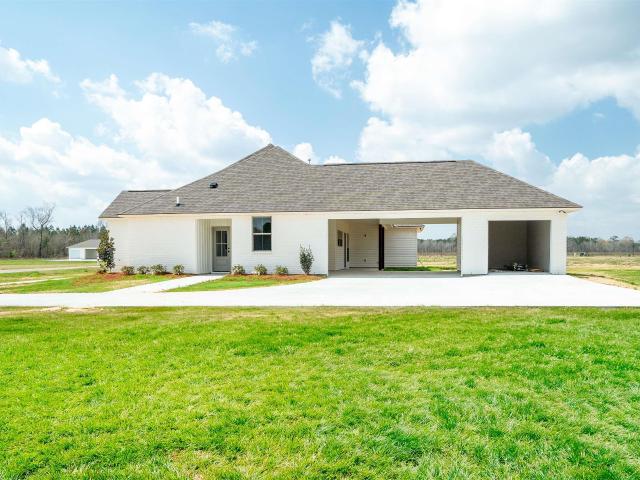 13530 Eagles Park Dr, Denham Springs, LA 70726 | MLS #BR2025022