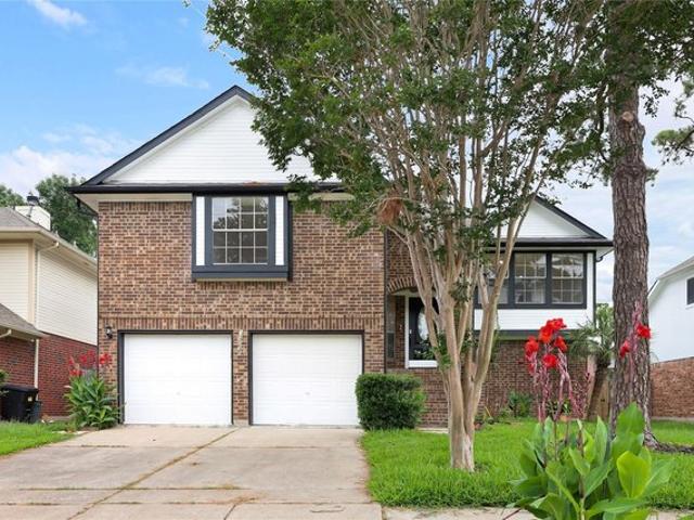 13530 LA Concha Ln, Houston, TX 77083