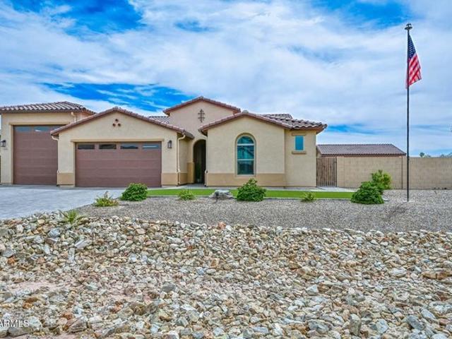 13531 W Tuckey Ct, Glendale, AZ 85307