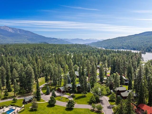 13531 Copper Ln, Bigfork, MT 59911