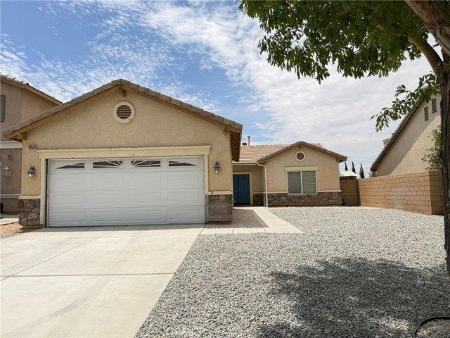 13532 Boulder Ln, Victorville, CA 92392
