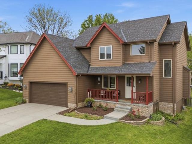 13532 Boyd St, Omaha, NE 68164