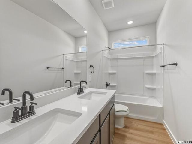 13539 Henri Castro Way