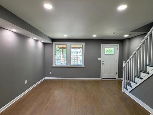1353 Cambria Street