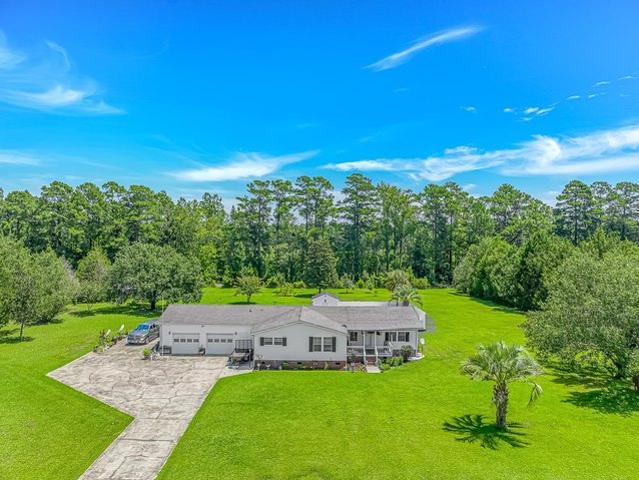 1353 Circle Bay Dr, Longs, SC 29568