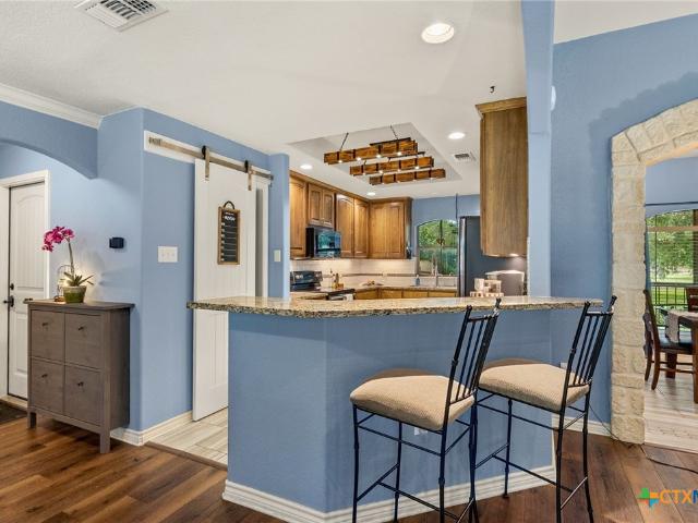 1353 Hunters Court