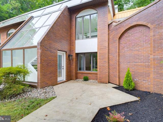1353 Hilltop Road