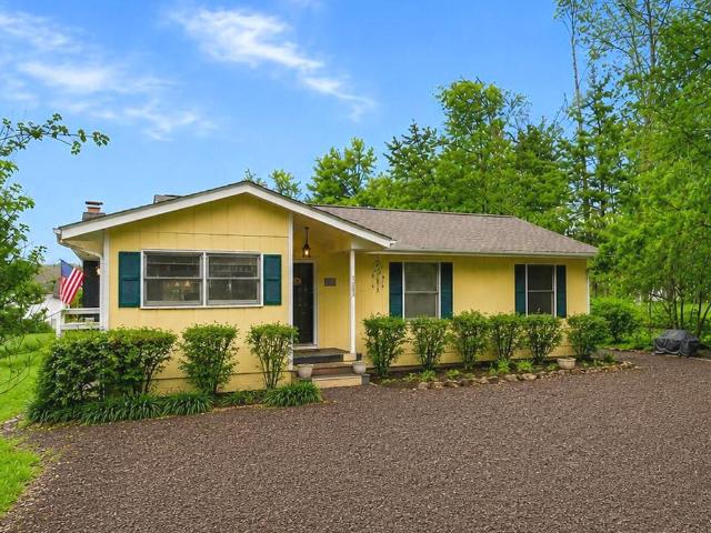 1353 Lakeview Parkway