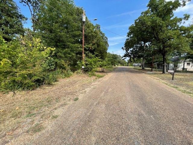 1353 Shady Lane