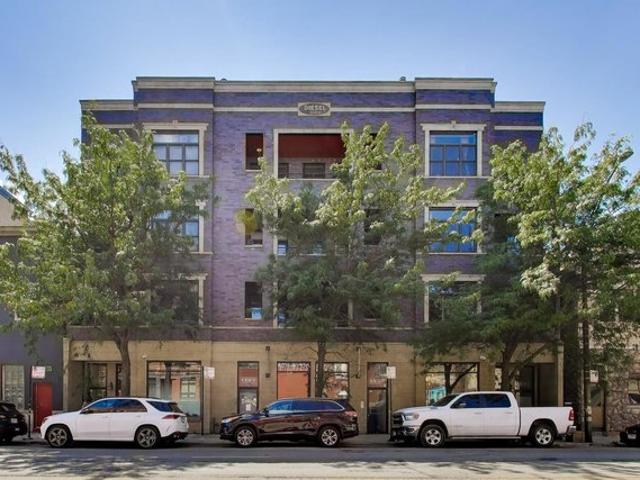 1353 W Grand Ave Apt 2, Chicago, IL 60642