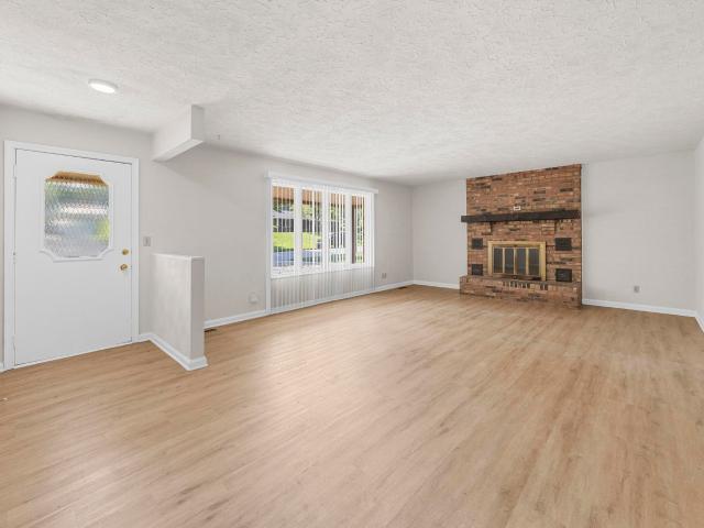 1353 Worrell Drive