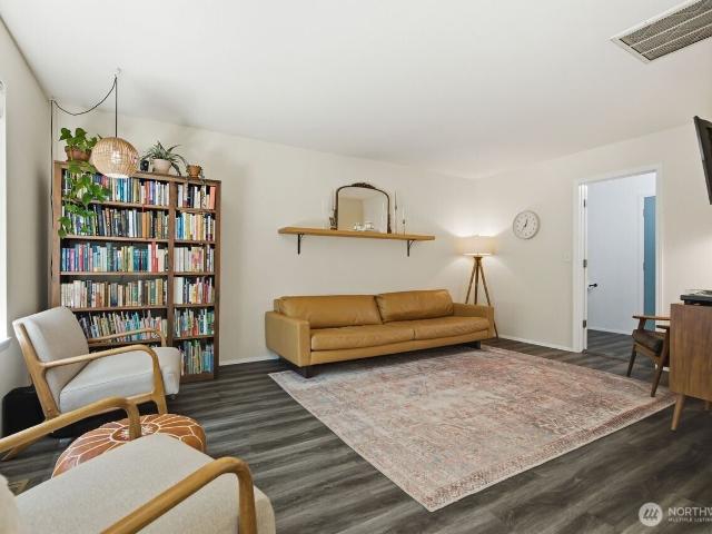 1353 1 Saddle Club Road SE