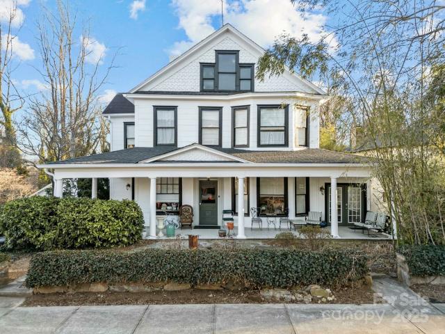 135 & 145 Melrose Avenue, Tryon, NC