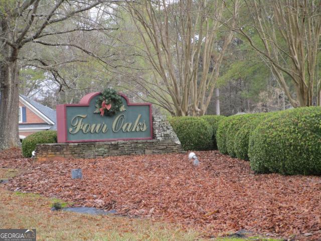 135 4 Oaks Dr, Griffin, GA 30224 | MLS #10652 | Compass