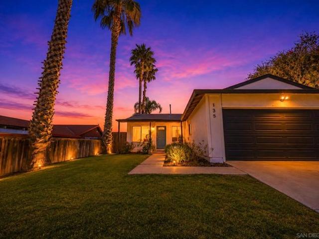135 65th St, San Diego, CA 92114