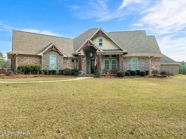 135 County 472, Pinola, MS 39149