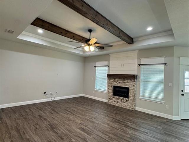 135 Carriage Hills