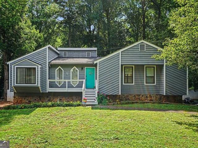 135 Chaney Ct, Lawrenceville, GA 30044