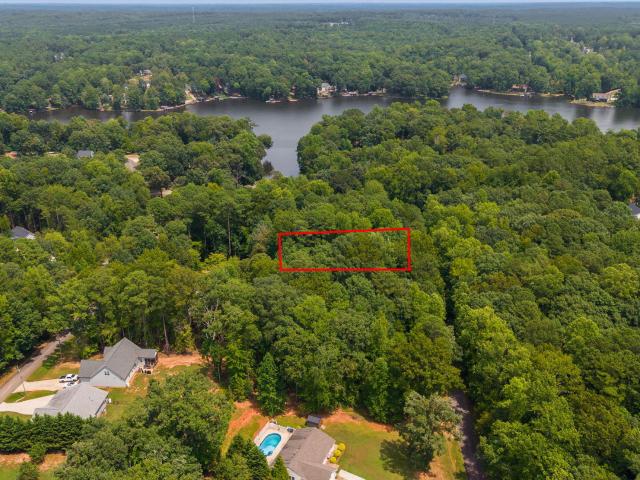 135 Chickasaw Drive