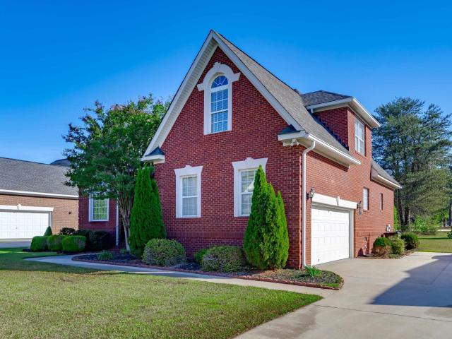 135 Clubhouse Drive
