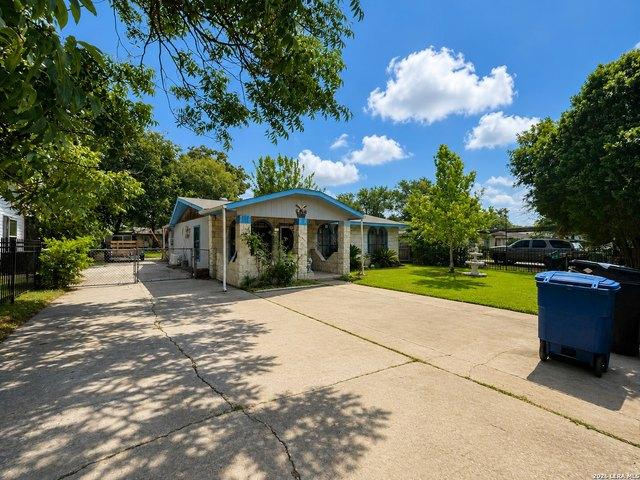 135 Croesus Ave, San Antonio, TX 78213