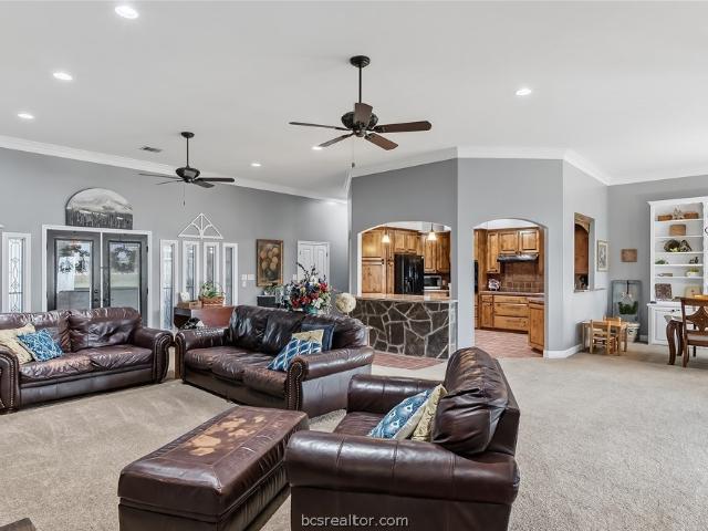 135 Apache Drive