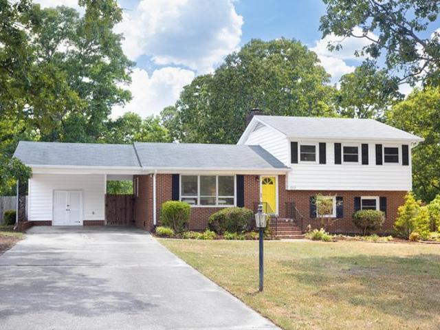 135 Argonne Dr, Durham, NC 27704