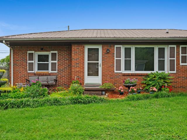 135 Barbara Ave