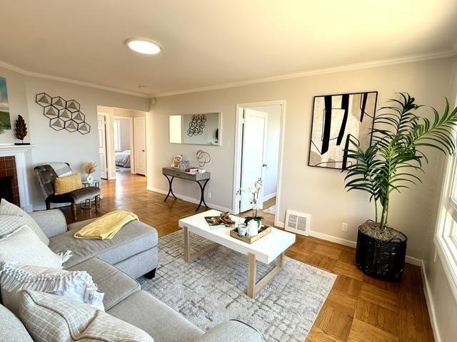 135 Bepler St, Daly City, CA 94014
