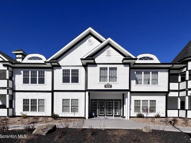 135 Bianca Way, Old Forge, PA 18518 | MLS #23 4330 | Compass