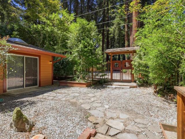 135 Glen Lomond Lane