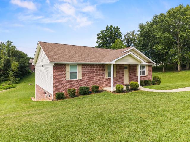 135 Grand Crossing Drive