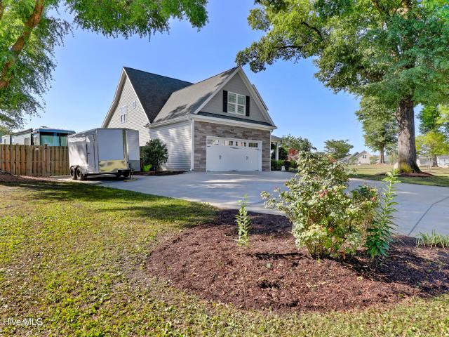 135 Darel Street