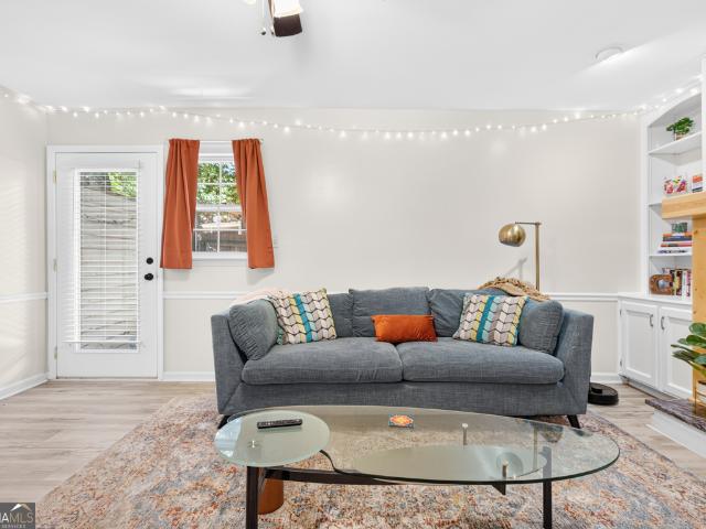 135 Dennis Drive APT 5