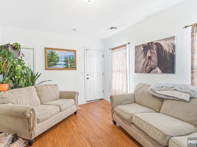 135 Dixon Avenue