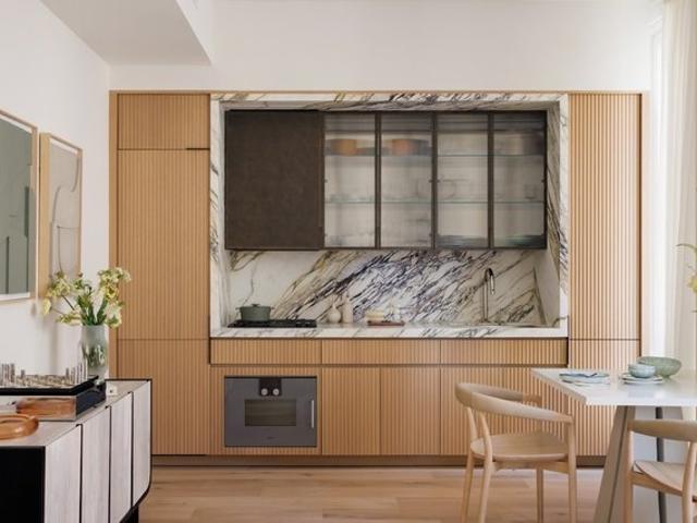 135 E 47th St Apt 20A, Manhattan, NY 10017