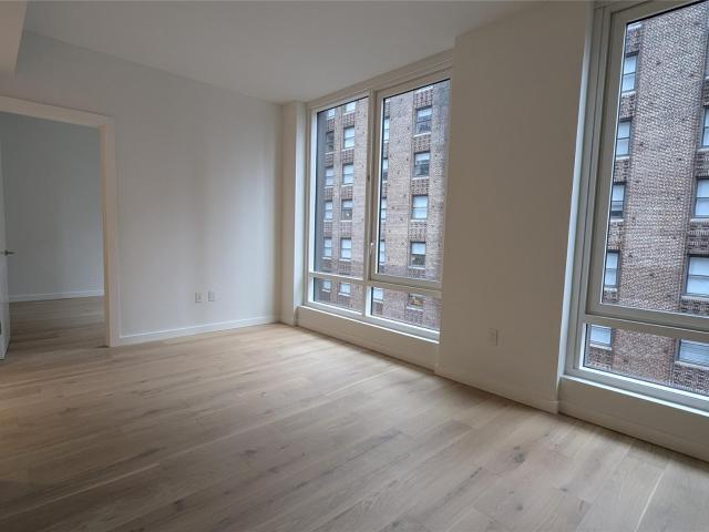 135 E 47th Street 21A