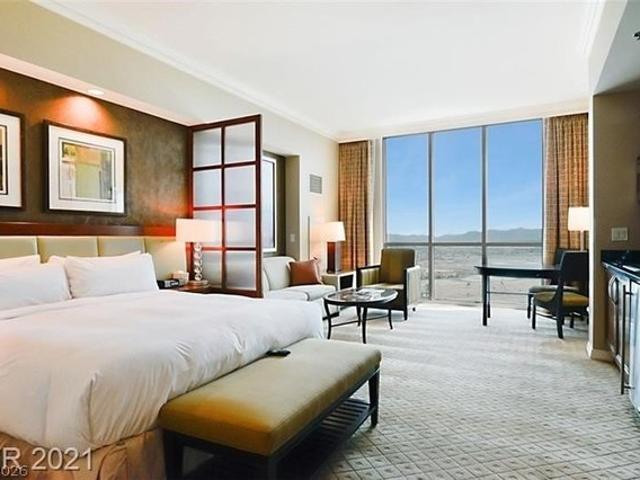 135 E Harmon Ave Unit 2818, Las Vegas, NV 89109