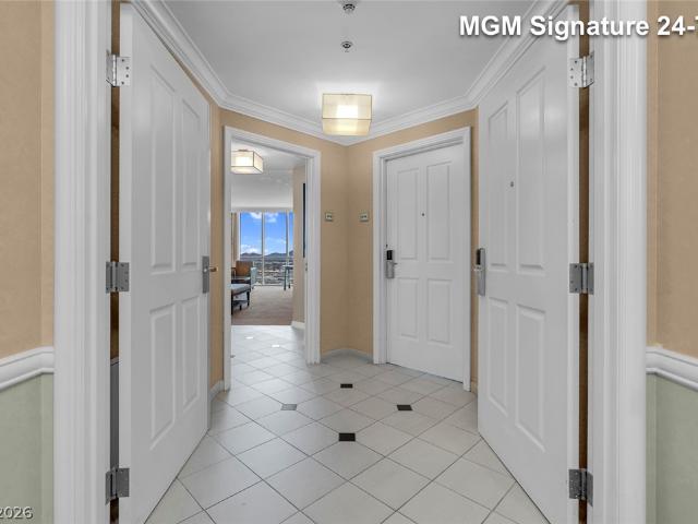 135 E Harmon Avenue 2416