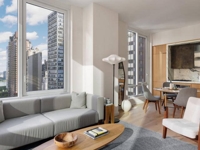 135 East 47th Street, New York, NY