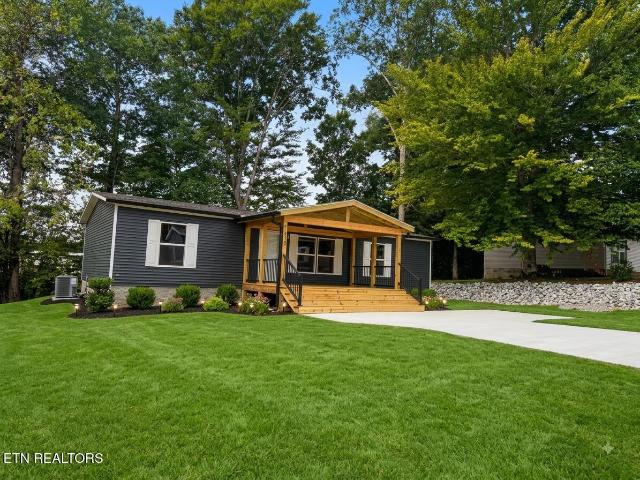 135 Edgewood Blvd