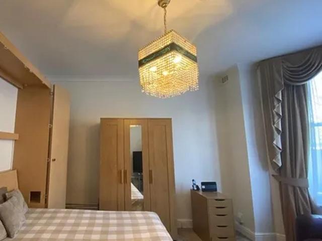 135 Fentiman Road, London, SW8 1JZ, United Kingdom | Room for rent #167547868 | Rentberry