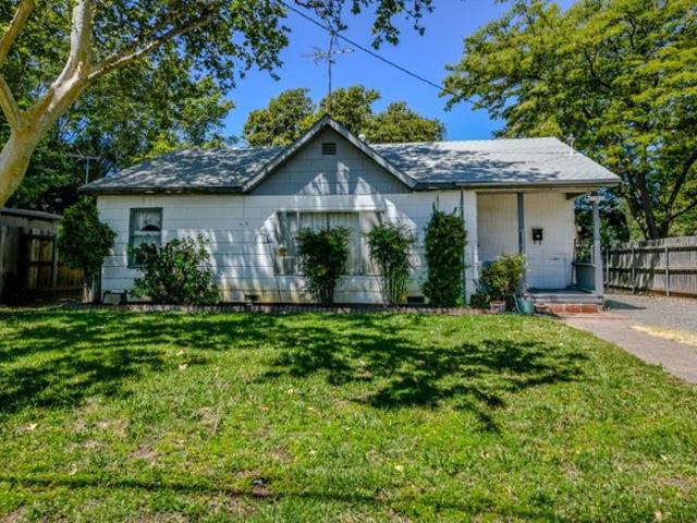 135 Freeman St, Woodland, CA 95695