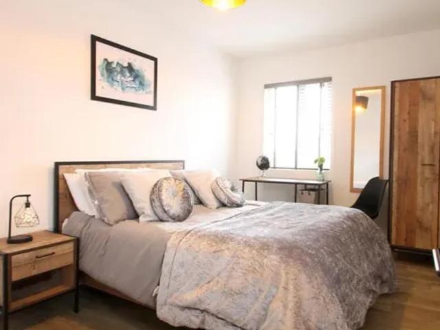 135 Kirkdale, Upper Sydenham, London, SE26 4QJ, United Kingdom | Room for rent #140229564 | Rentberry